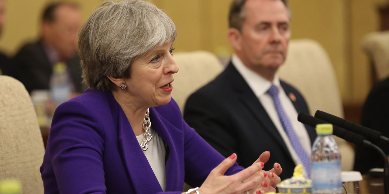 Theresa May met en garde l'UE sur la coopération en matière de sécurité