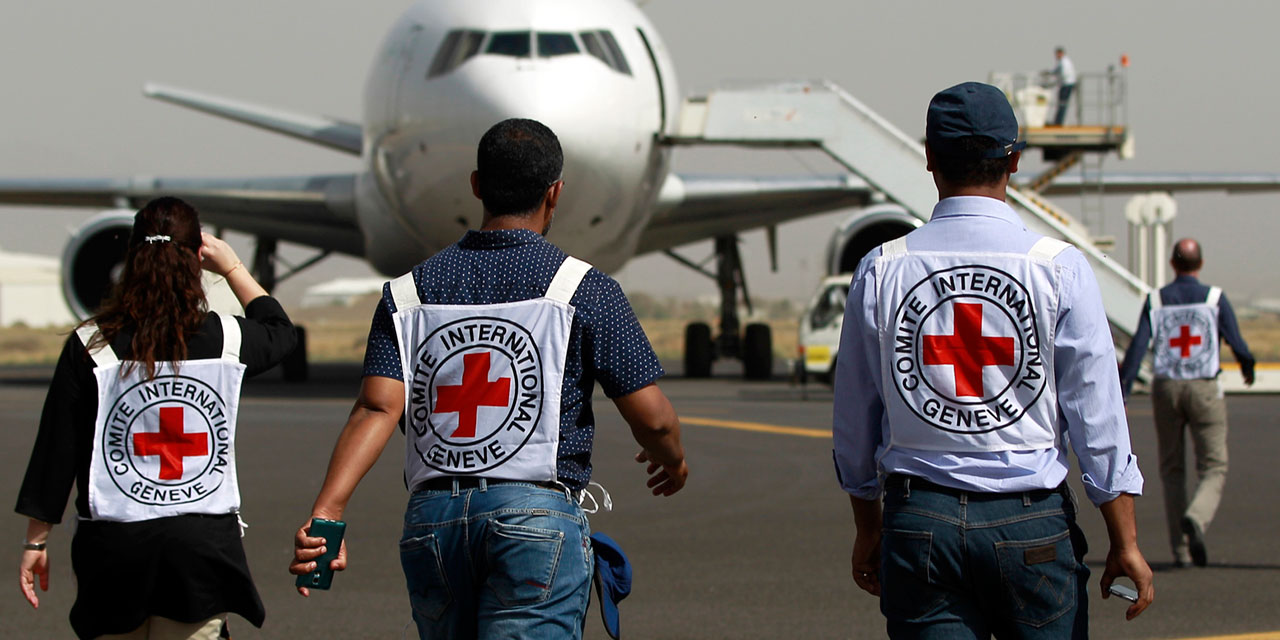 Trois humanitaires de la Croix-Rouge retenus par Ansar Dine au Mali