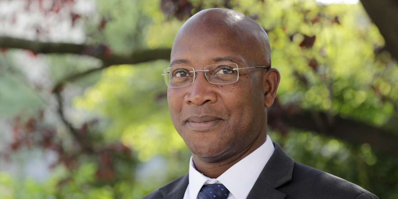 France Ô : Gabriel Serville, député de Guyane dénonce le "mépris" du ...