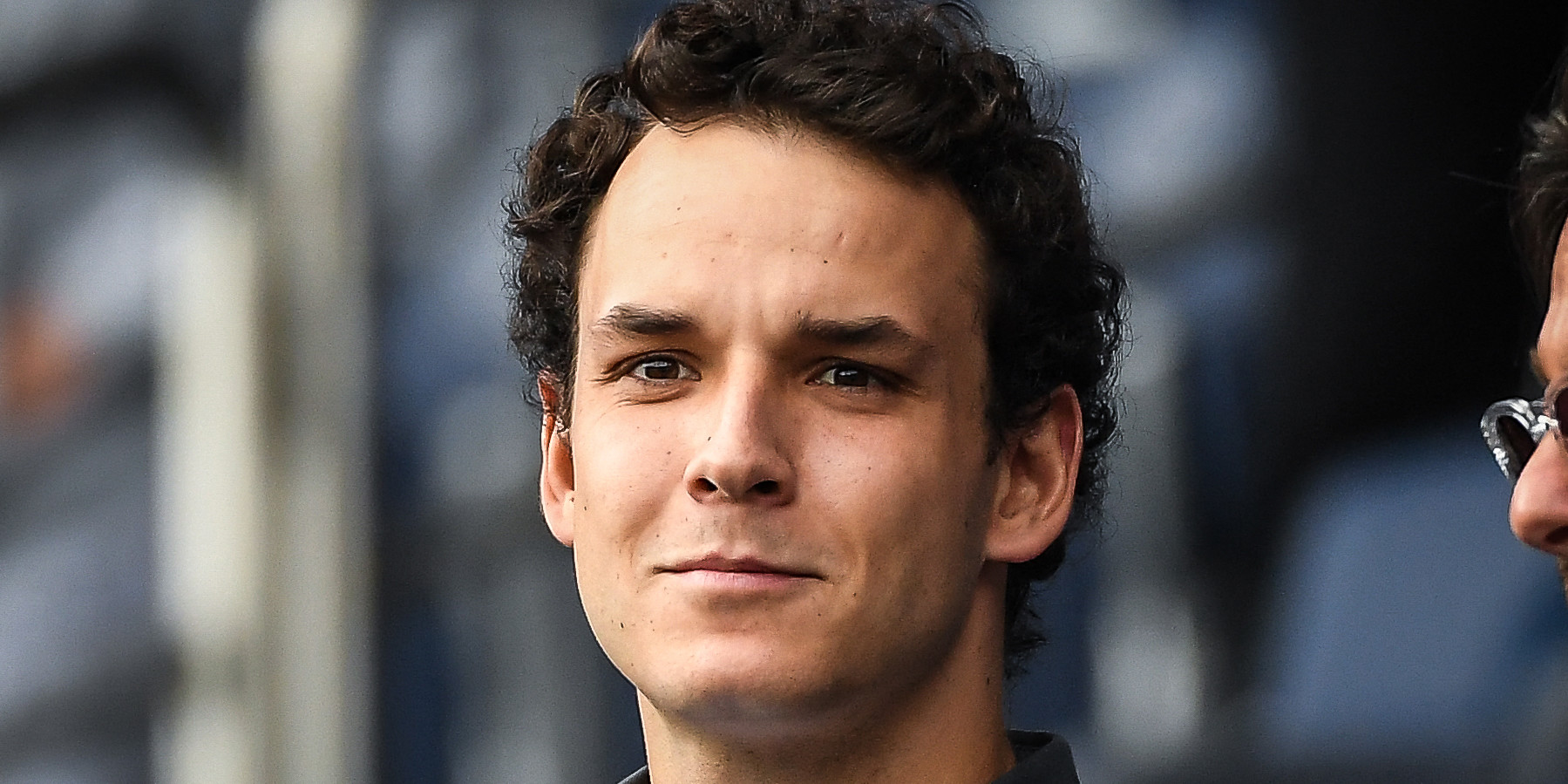 «Slam» : le nageur handisport Théo Curin remplace Cyril Féraud à la ...