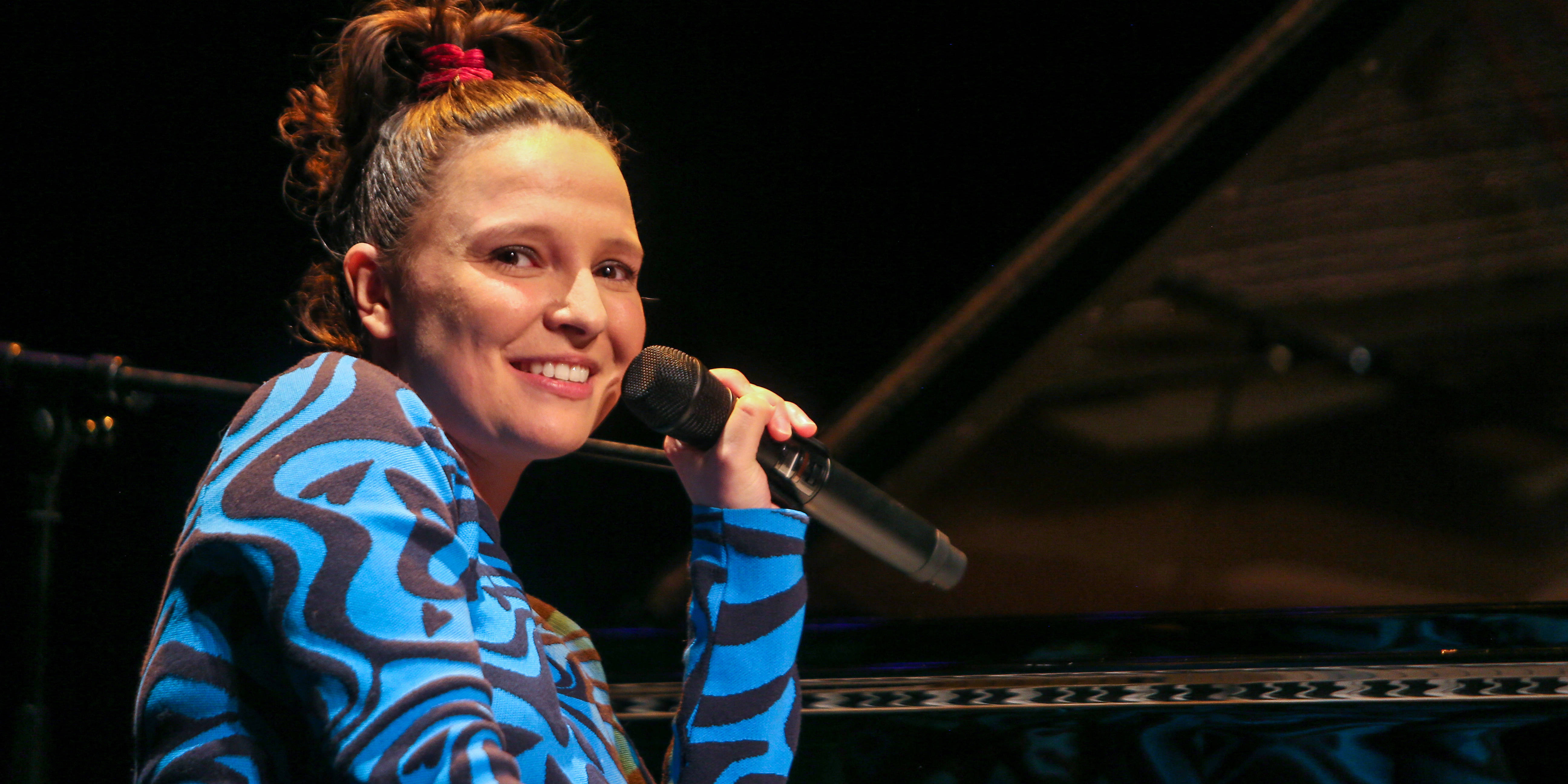 Anne Sila dévoile pourquoi elle ne peut pas regarder The Voice : «Ça me ...