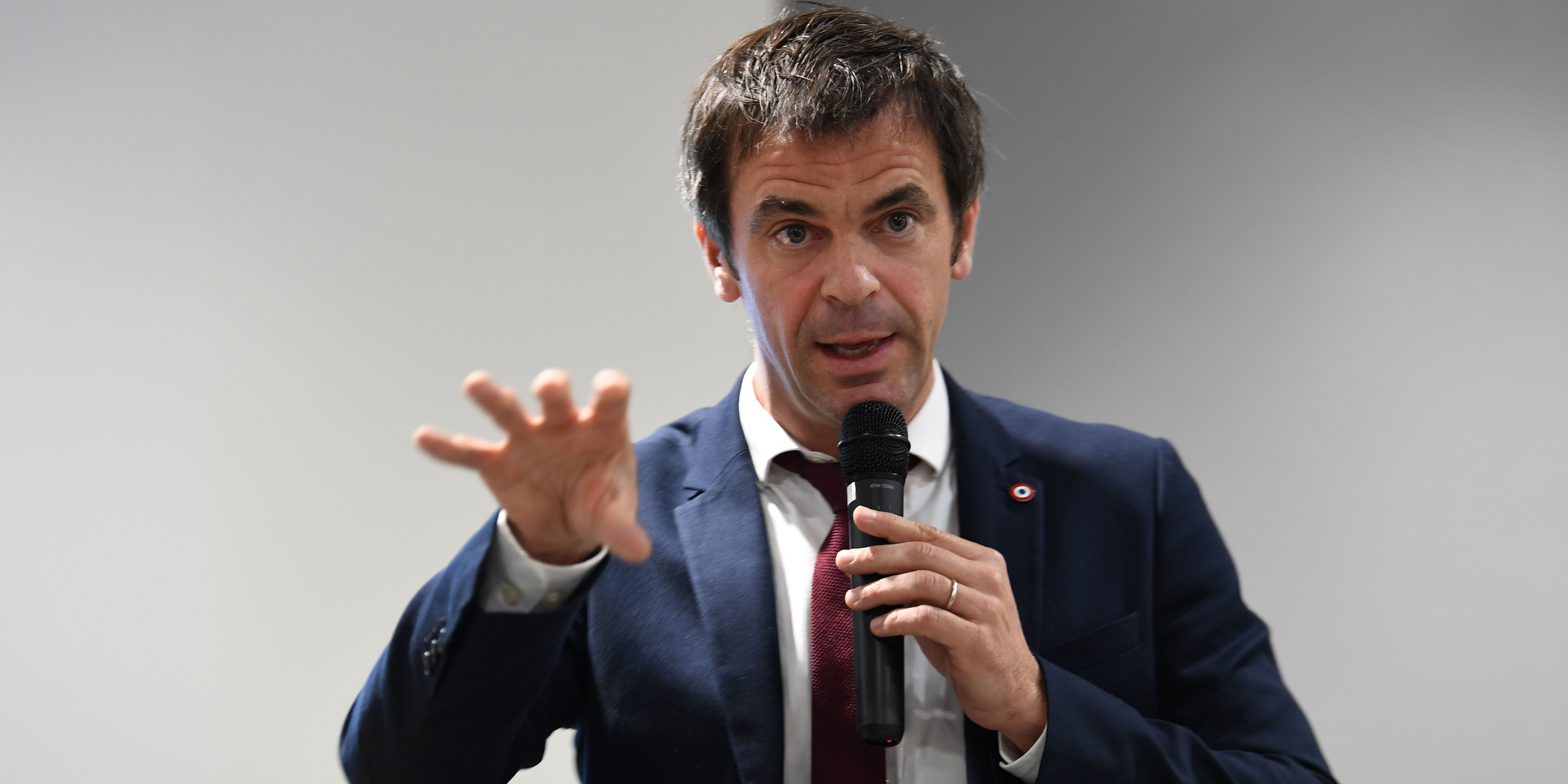 Ancien Du Ps Et Bon Connaisseur De Lhôpital Qui Est Olivier Véran