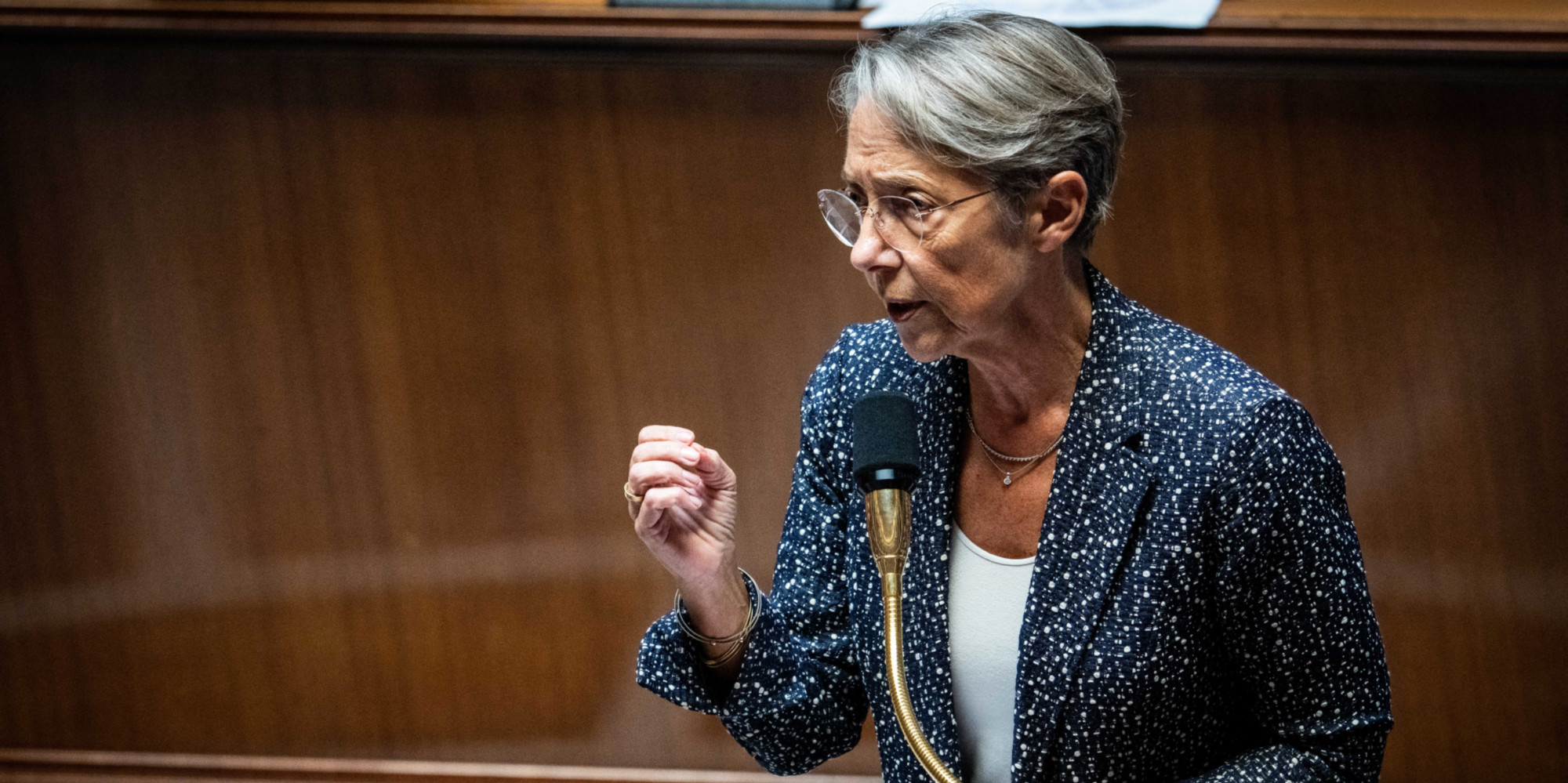 Budget de la Sécu : Élisabeth Borne actionne le 49.3 sur l'ensemble du texte