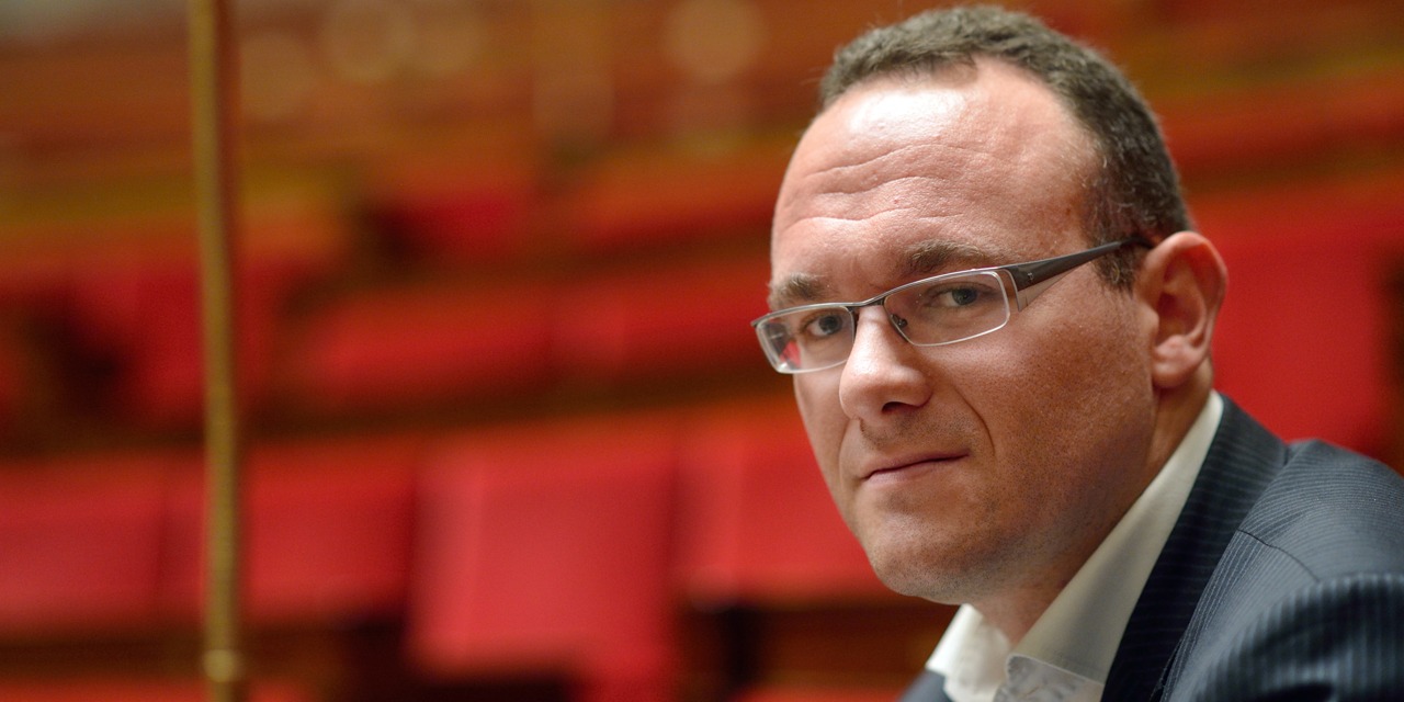 Damien Abad élu nouveau président des députés LR