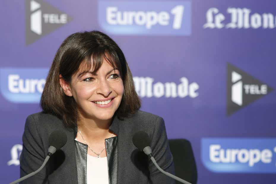 Hidalgo veut un gouvernement "plus politique"