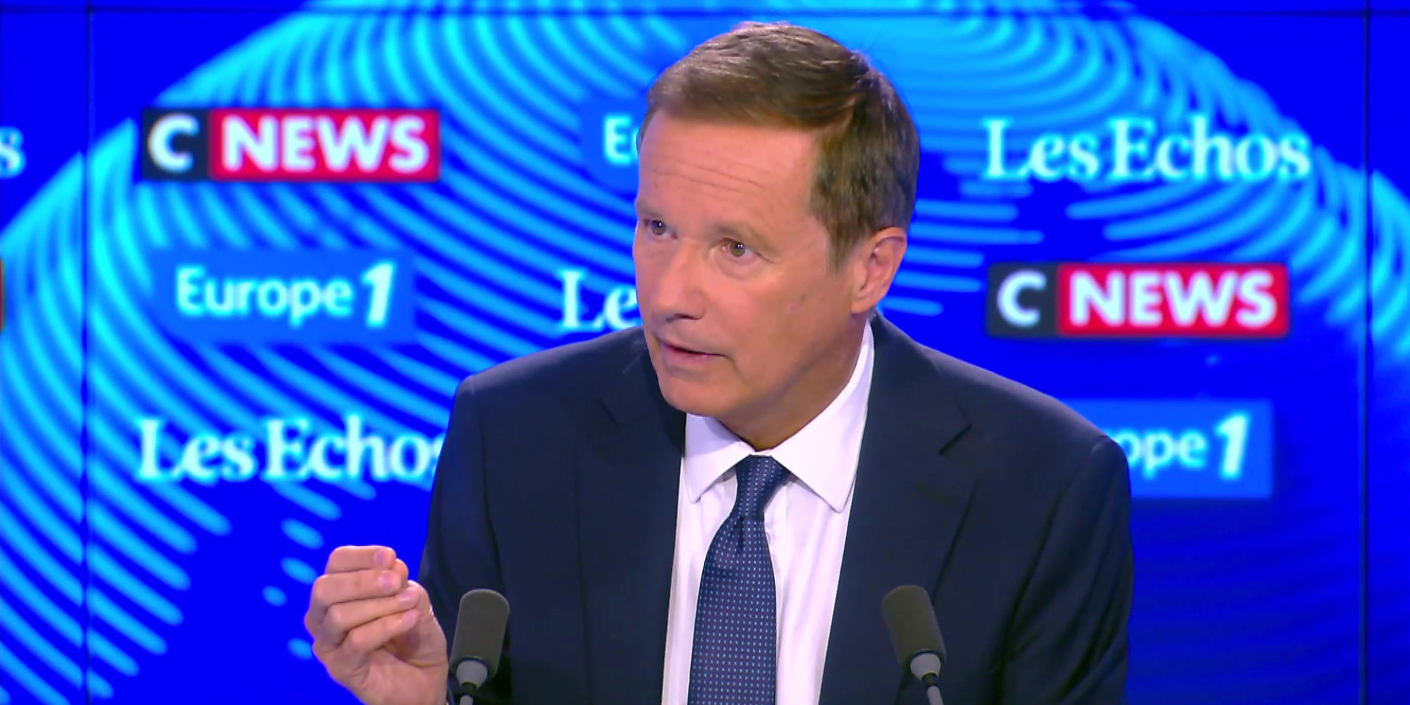 Lampedusa : pour Nicolas Dupont-Aignan, «Giorgia Meloni est prisonnière ...