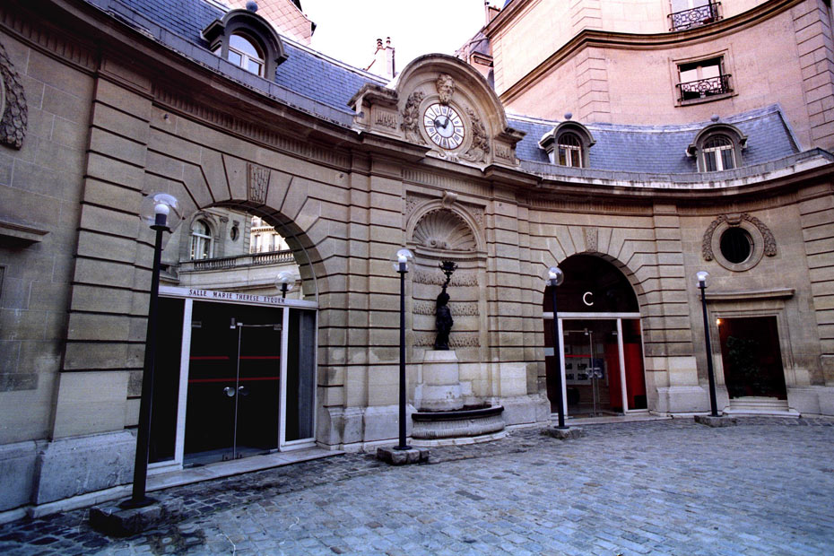 Le PS prépare (aussi) législatives