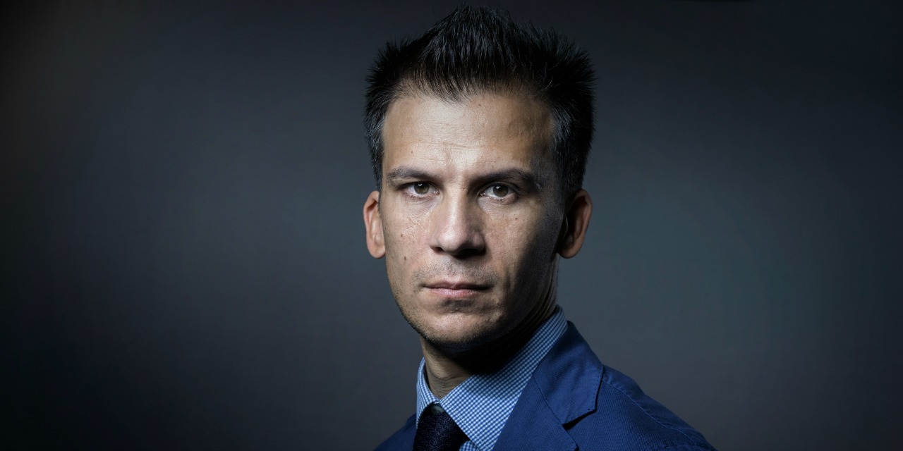 Municipales à Paris : Gaspard Gantzer officialise sa candidature