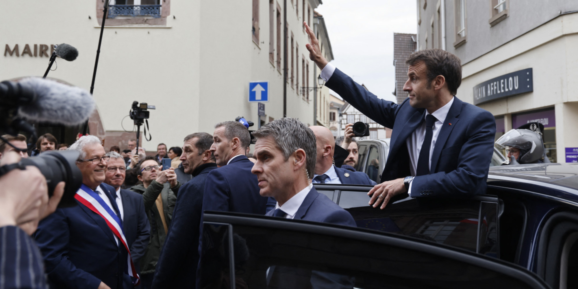 «On se jette volontairement dans la gueule du loup» : la stratégie de ...