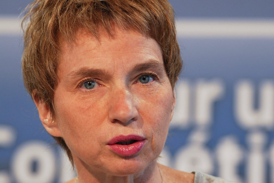 Parisot fait un pas vers Hollande