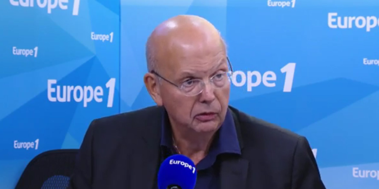 Patrick Buisson : "Ce livre, c’est le premier volet, d’autres choses ...