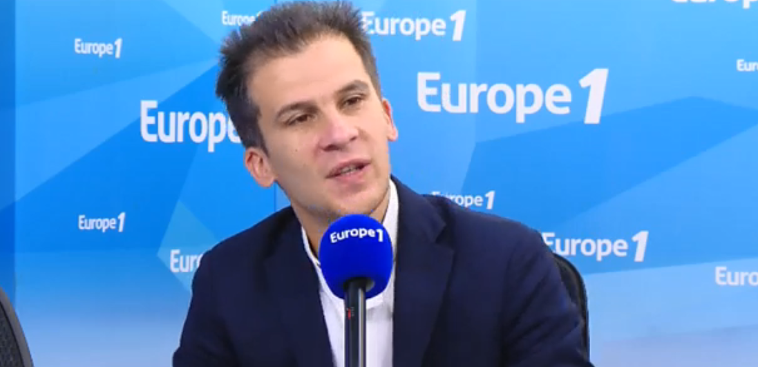 Pour Gaspard Gantzer, Hollande "regarde vers l'avenir plutôt que vers ...