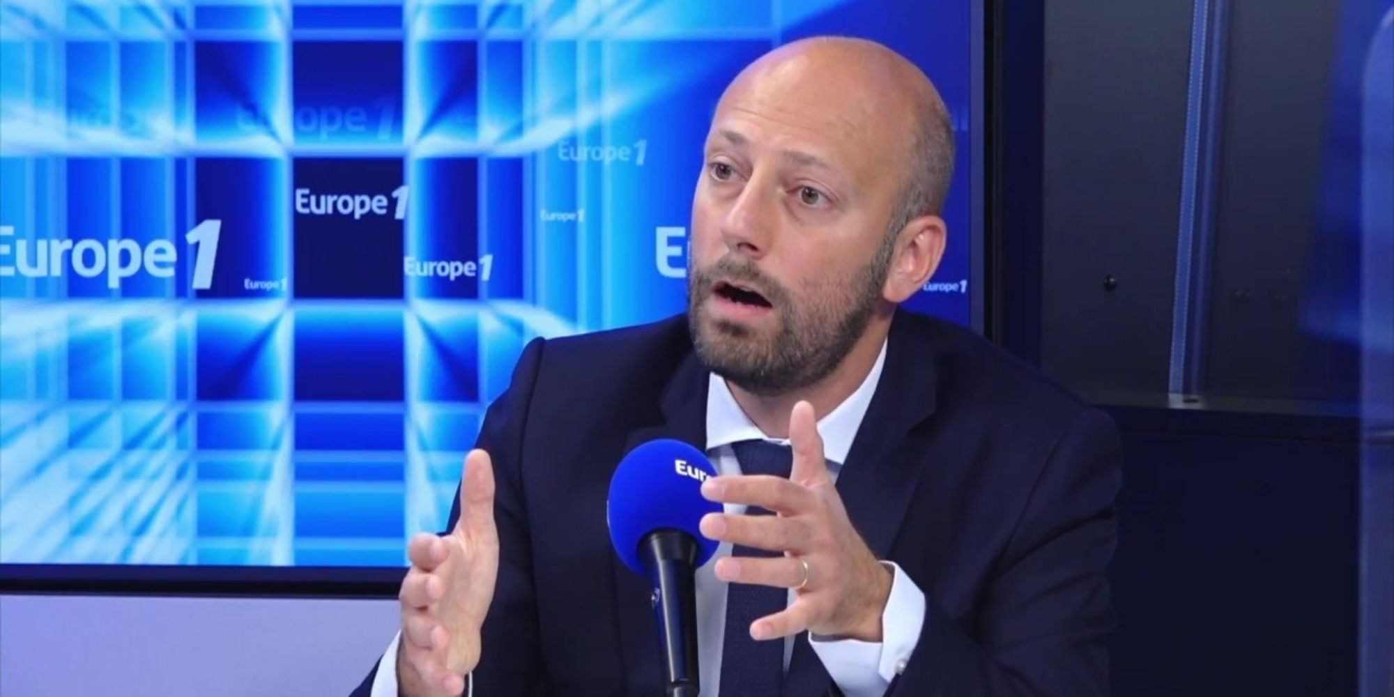 Merger, dissolution, status quo ... where is LREM, eight months before ...