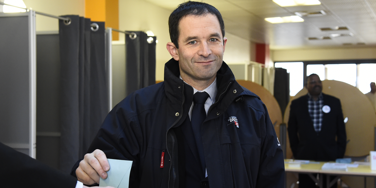 Primaire de la gauche : Benoît Hamon a voté à Trappes Primaire de la gauche : Benoît Hamon a voté à Trappes