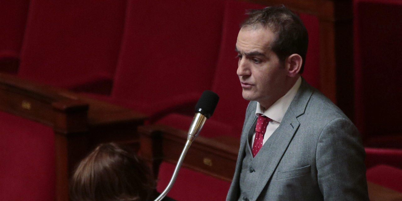 Le frondeur Pouria Amirshahi claque la porte du PS