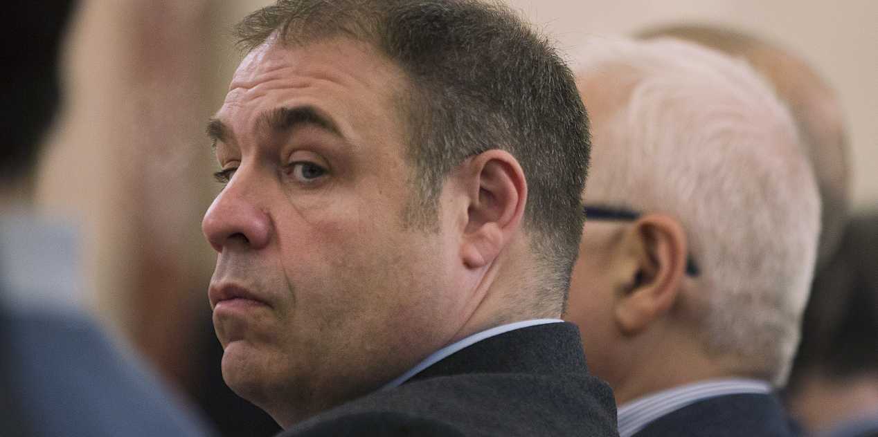 Qui est Axel Loustau, le sulfureux trésorier de Marine Le Pen