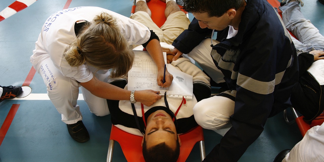 Tous les élèves de troisième seront formés aux gestes de premiers secours
