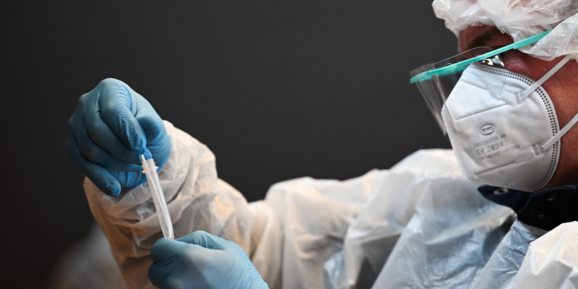 Coronavirus : et si les variants n'étaient finalement pas si contagieux