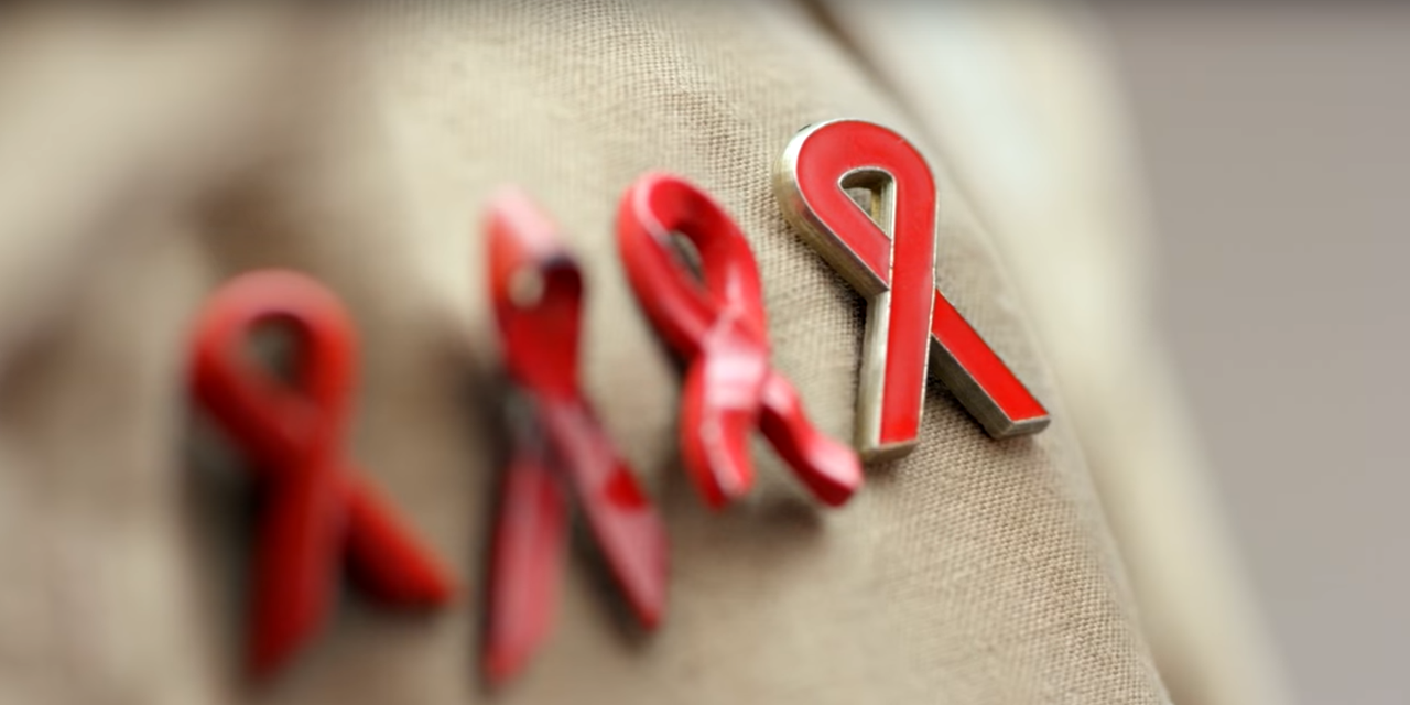 Création d'un triple-antiviral très efficace contre le virus du sida