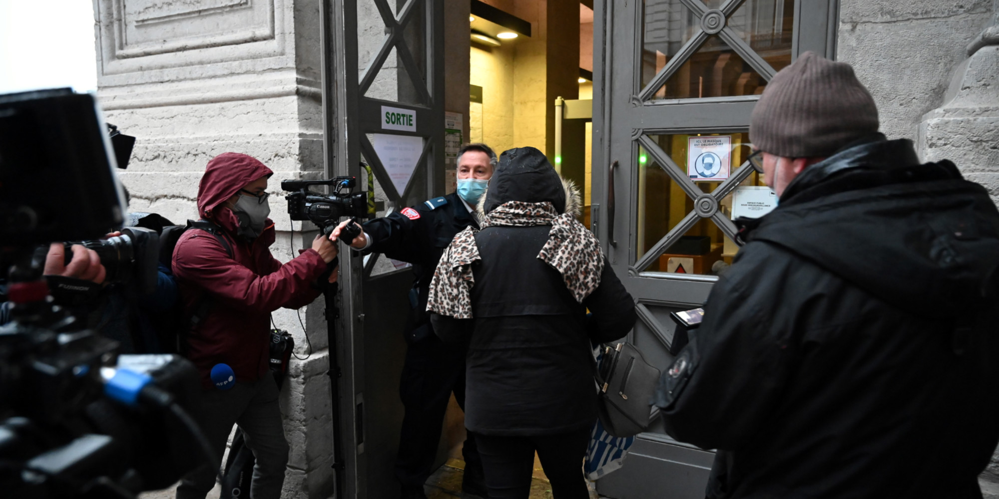 Affaire Fiona : au procès, Cécile Bourgeon maintient ne pas avoir porté ...