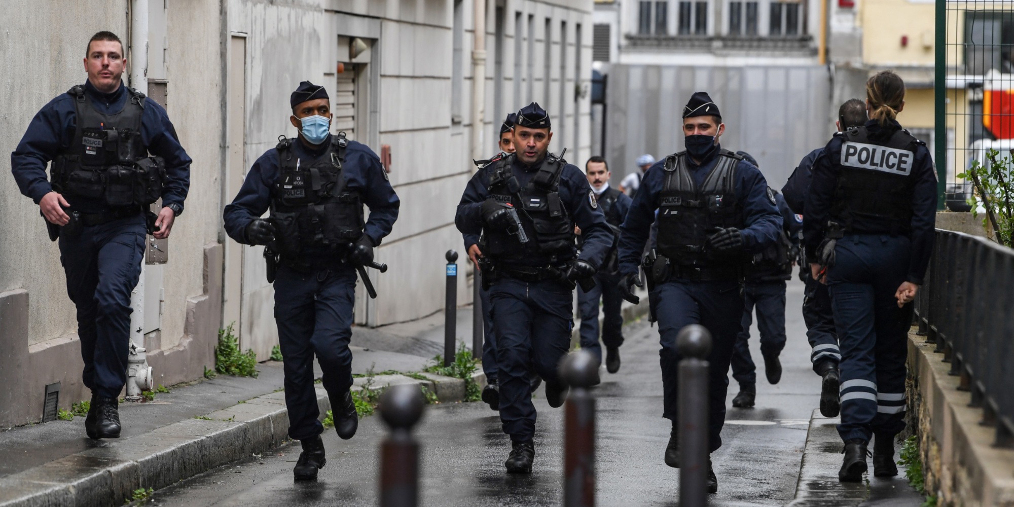 Attaque terroriste à Paris : une deuxième personne en garde à vue