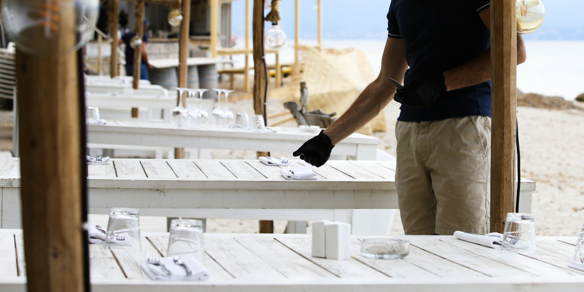 Covid : à Nice, un restaurateur en garde à vue après avoir accueilli ...