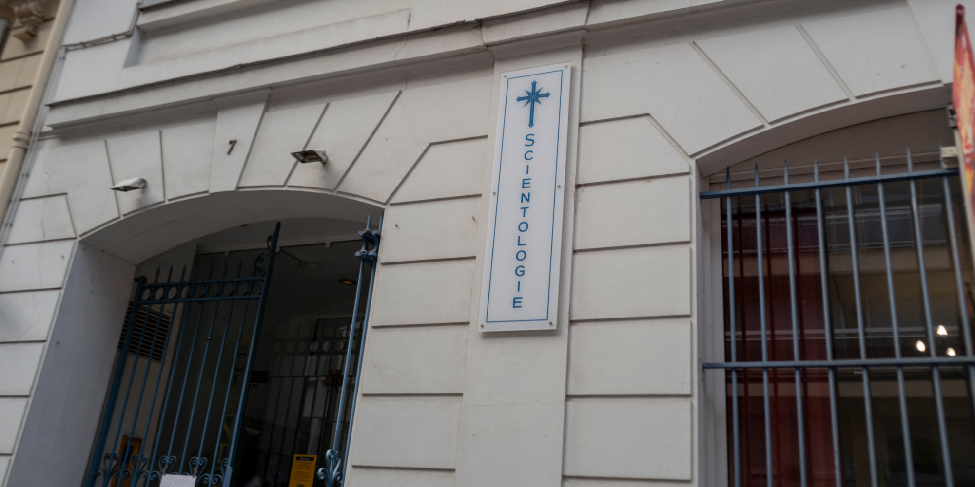 Dérives sectaires : hausse «significative» de 33% des saisines en 2021 ...