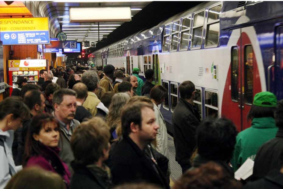 Grève RER : trafic perturbé sur la ligne B