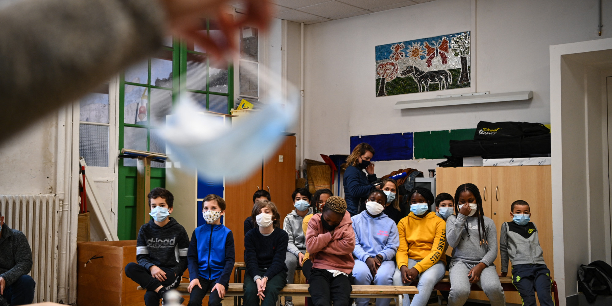 La réouverture des écoles soulage les parents : "S'il y a un cas, on s ...