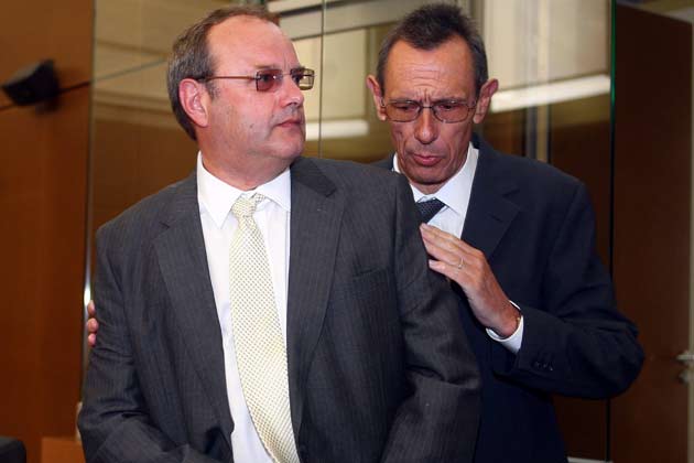 Le Dr Muller choisit le silence