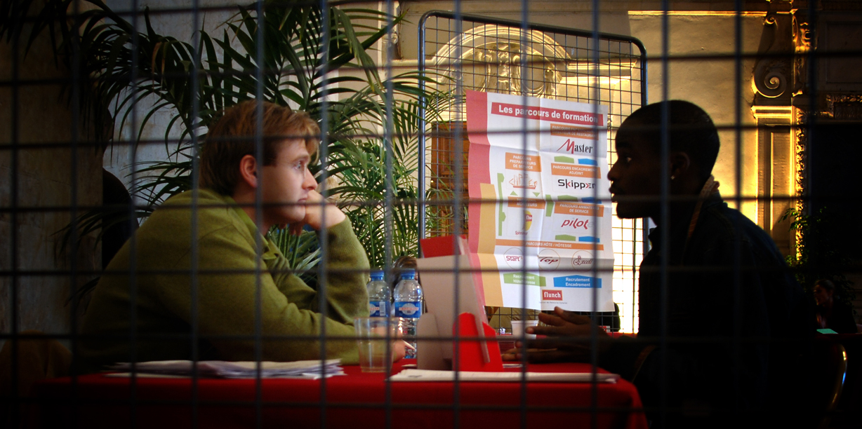 Le gouvernement lance sa campagne anti-discrimination à l'embauche