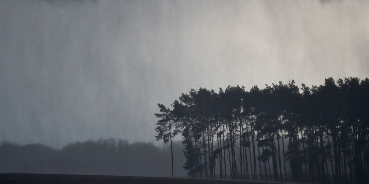 Lundi, temps gris et humide sauf au bord de la Méditerranée et en Corse