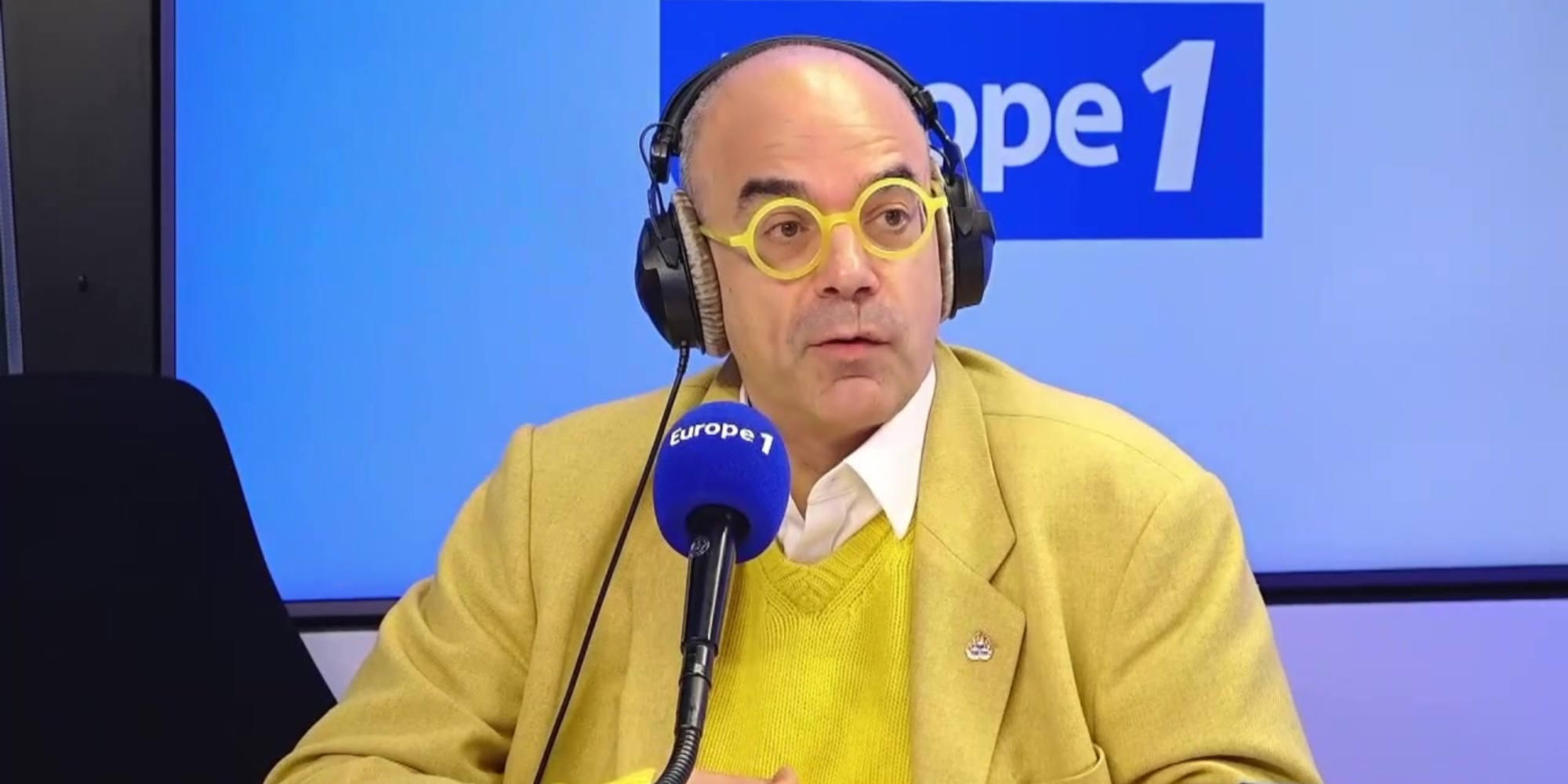Pascal Praud et vous - Bleue, rouge, jaune, verte, blanche... Quelle ... Pascal Praud et vous - Bleue, rouge, jaune, verte, blanche... Quelle ...