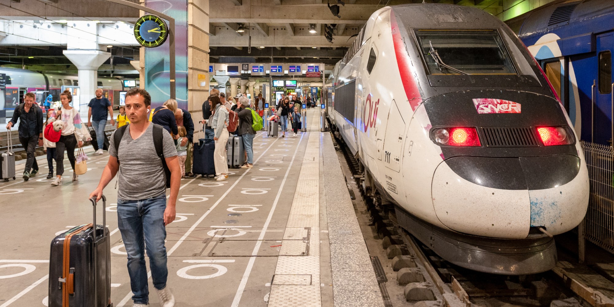 SNCF : grève des contrôleurs des TGV et Intercités, 4 trains sur 10 de ... SNCF : grève des contrôleurs des TGV et Intercités, 4 trains sur 10 de ...