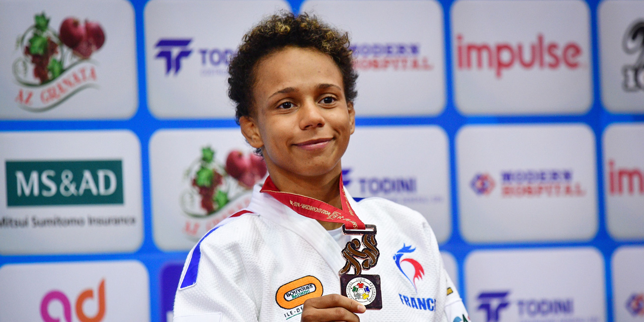 "C'est fatigant de le cacher" : la judokate Amandine Buchard fait son ...