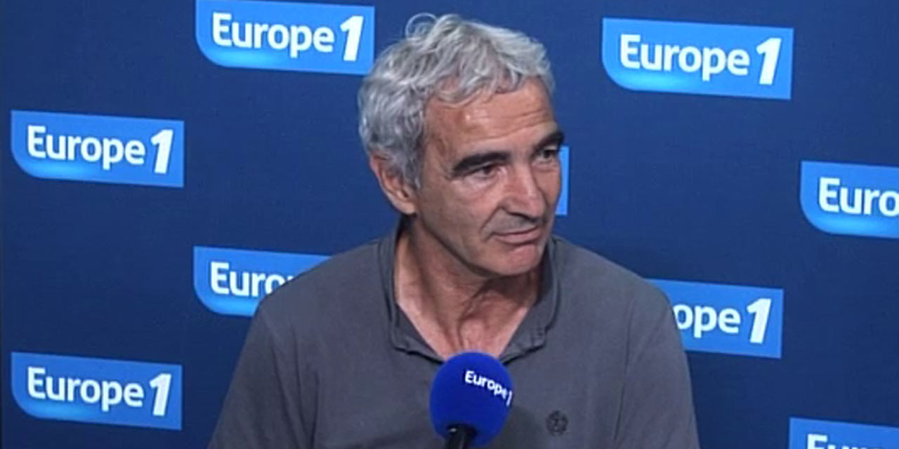 Fifa : pour Domenech, "Michel Platini est en train de se faire manipuler"
