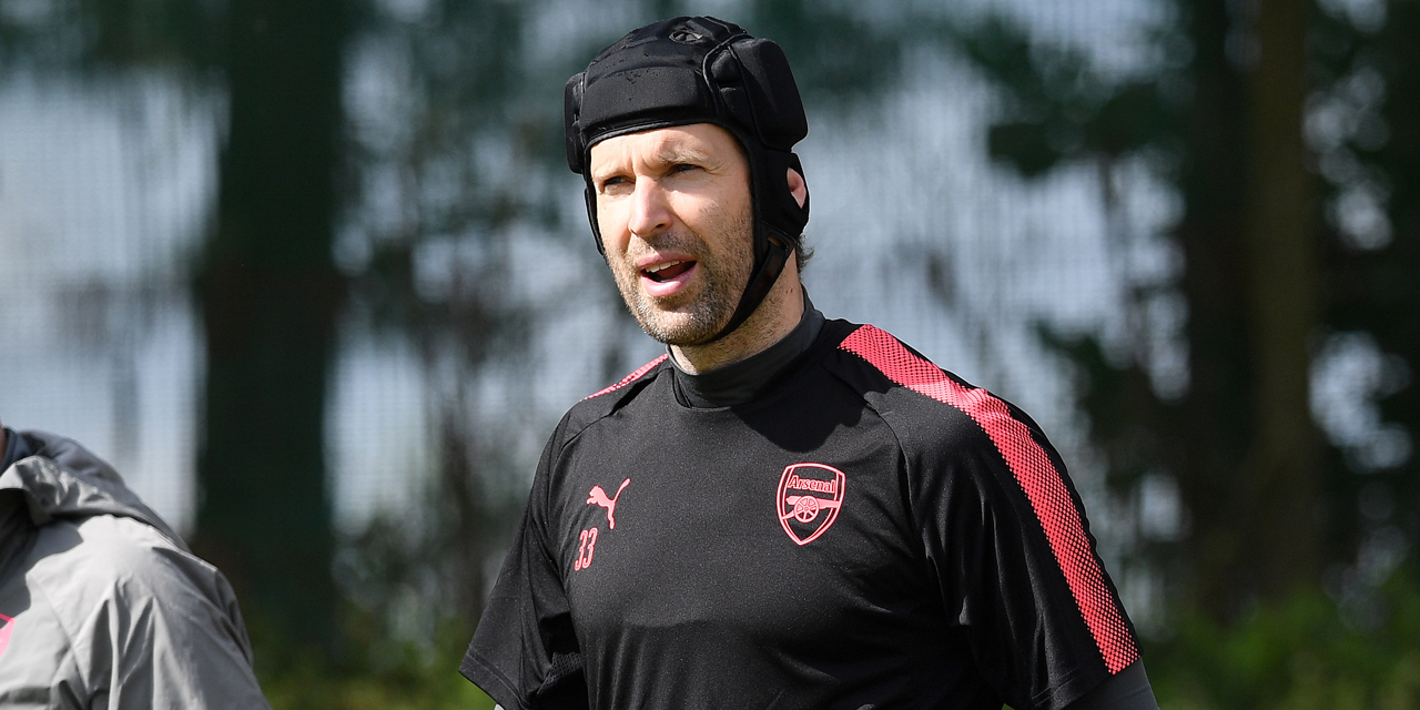 Foot : le Bayer Leverkusen se moque de Petr Cech, qui répond