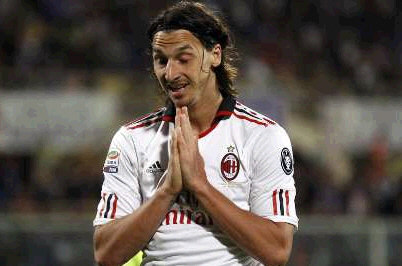 Ibra reprend trois matches