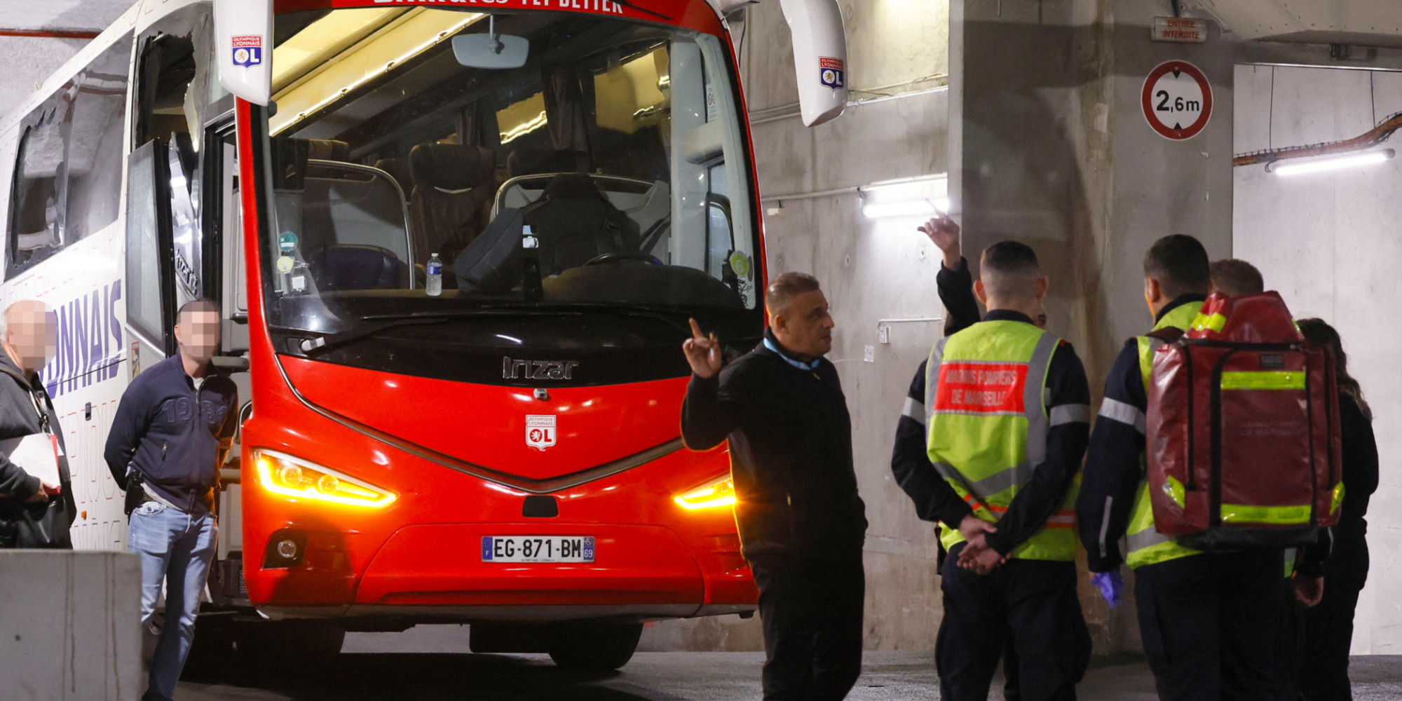 Incidents OM-OL : enquête visant des supporters lyonnais pour provocation à la haine raciale