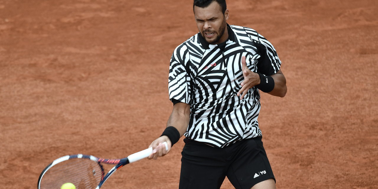 VIDÉO - Le toucher de balle parfait de Tsonga au filet