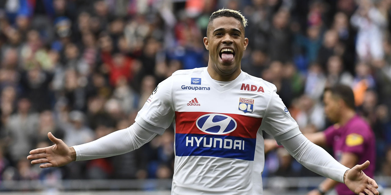 Ligue 1 : Lyon domine Amiens et reste troisième