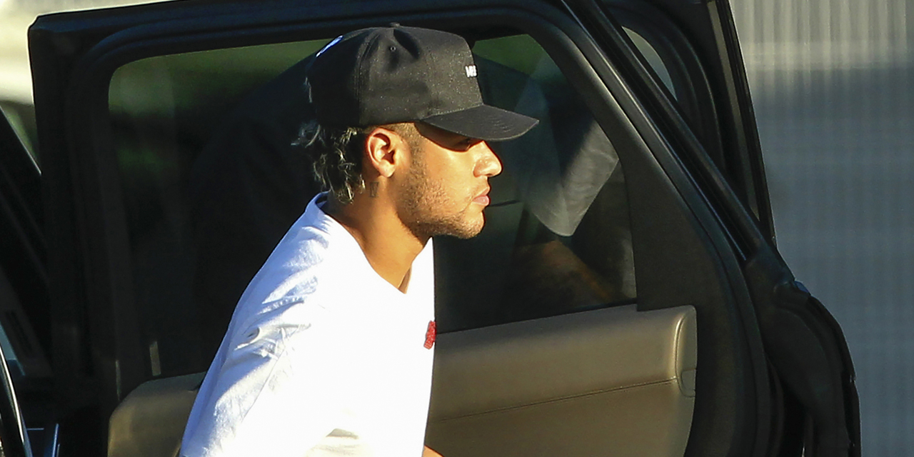 Marcelo Bechler, l'homme qui a annoncé le transfert de Neymar au PSG