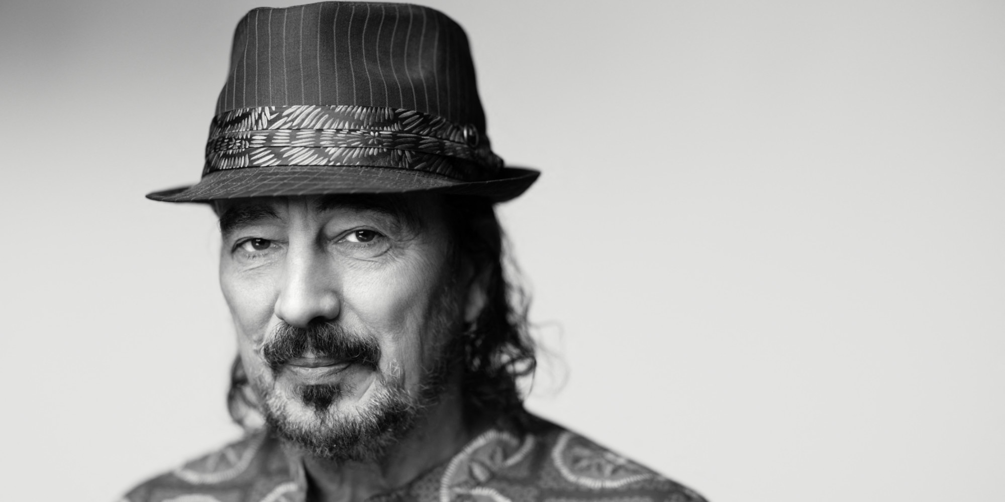 PORTRAIT - Didier Roustan, conteur d'histoires de foot un demi-siècle ...