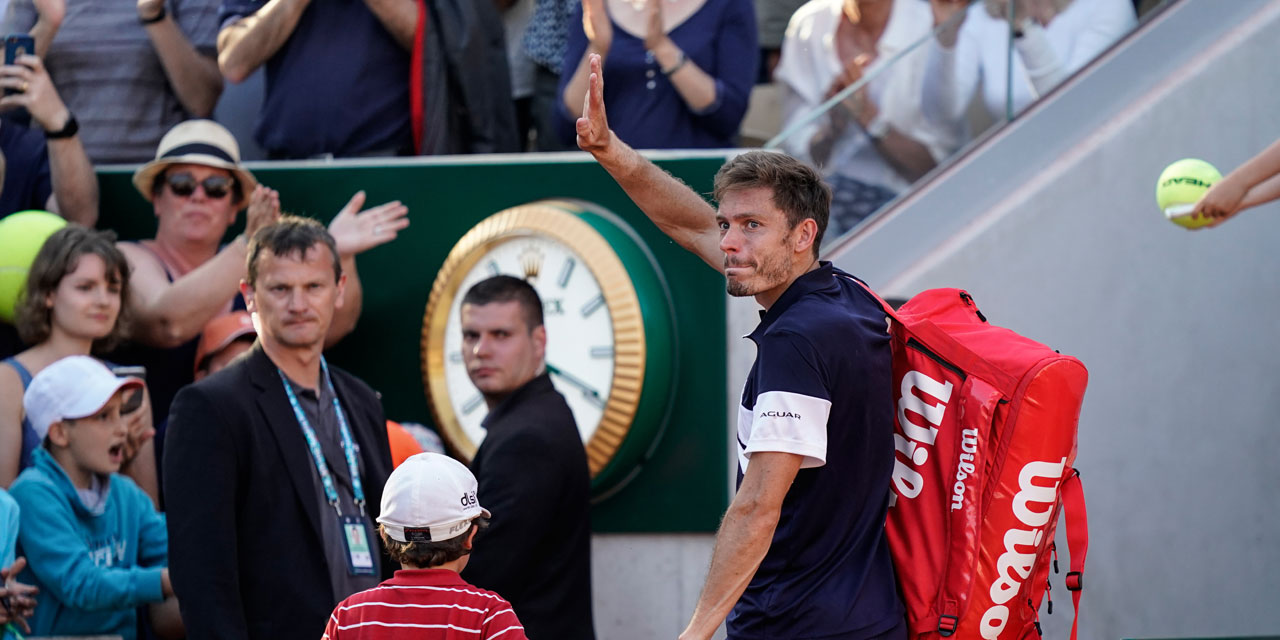 Roland-Garros : Corentin Moutet et Nicolas Mahut éliminés au 3e tour Roland-Garros : Corentin Moutet et Nicolas Mahut éliminés au 3e tour