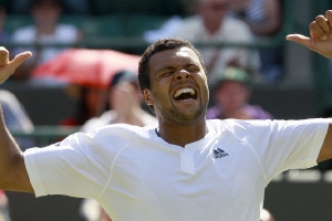 Tsonga débute bien