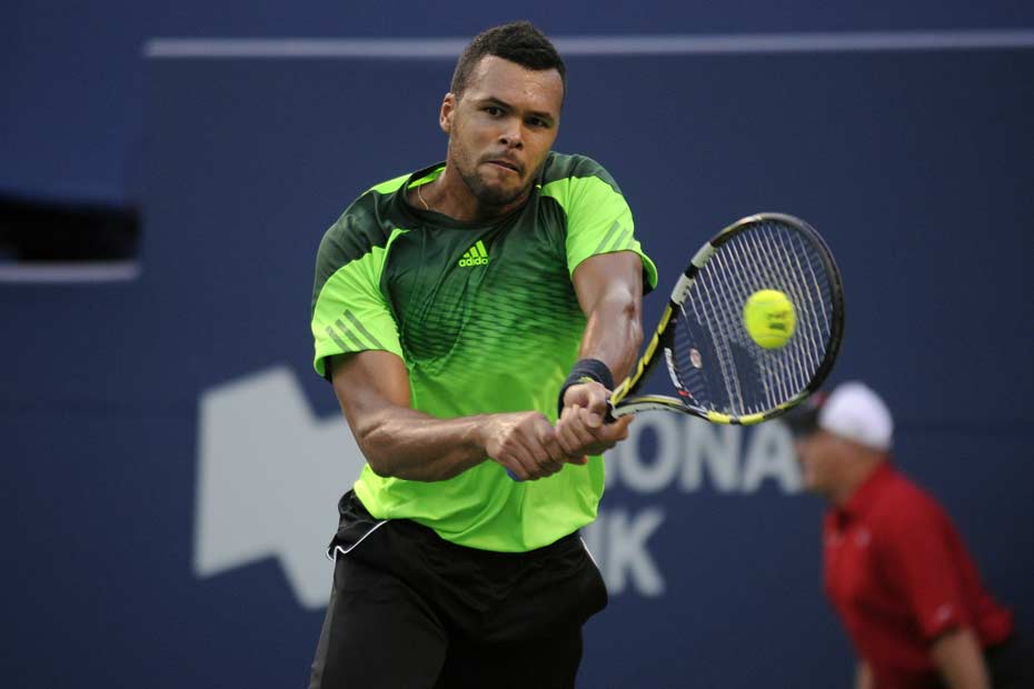 Tsonga sort le n°1 mondial Novak Djokovic