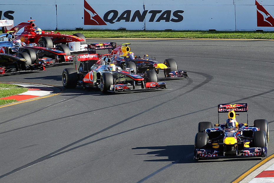 Vettel fait cavalier seul