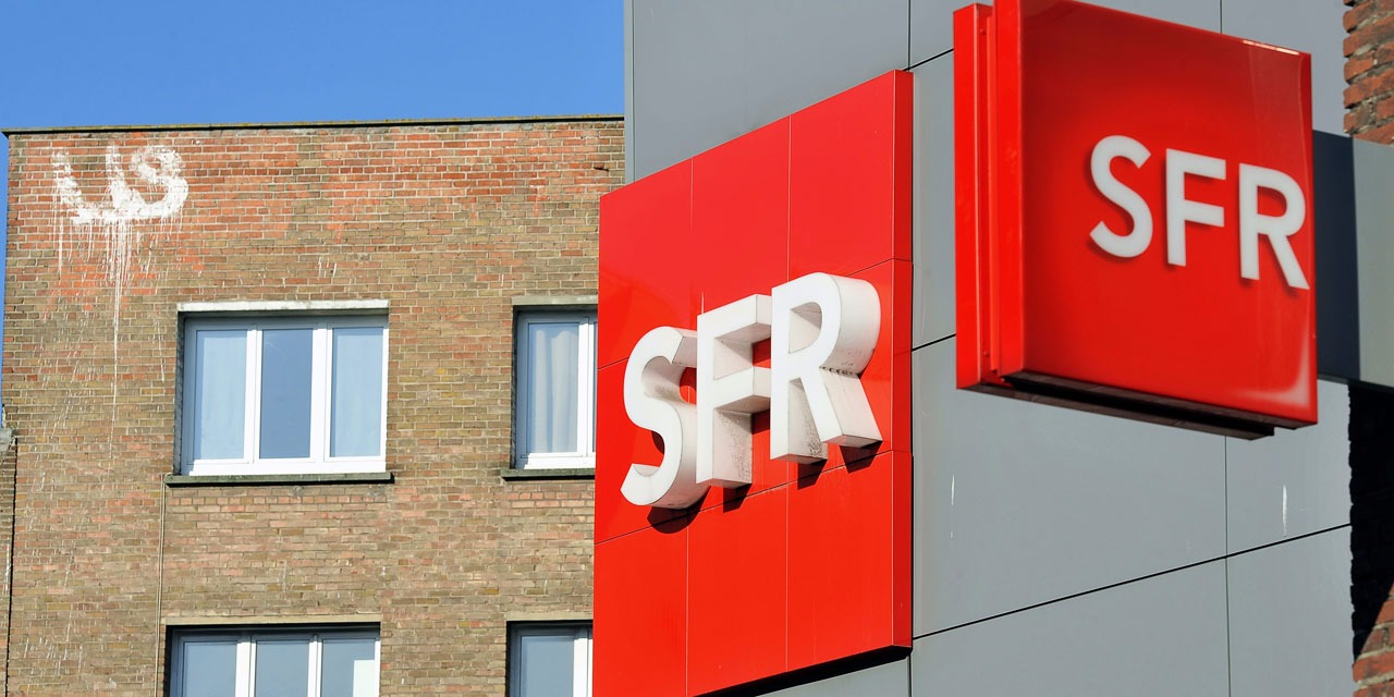 SFR a perdu 991.000 abonnés mobile en 2015 mais...